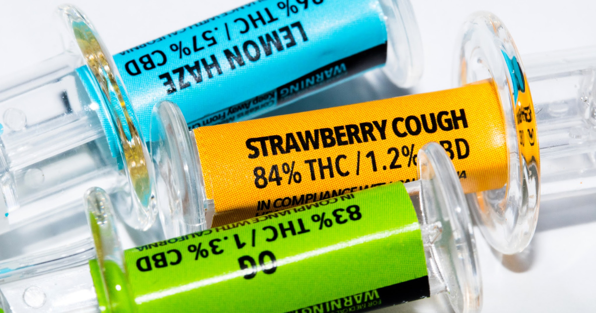 THC Vs CBD : Choose Which One Has High Strain